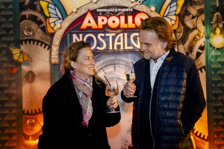 Roncalli's Apollo Varieté präsentiert neue Show NOSTALGIA und feiert 27 ...